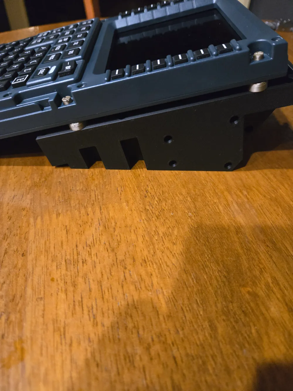 WinWing FMC / MCDU original brackets with magnets by Solly747 - MakerWorld