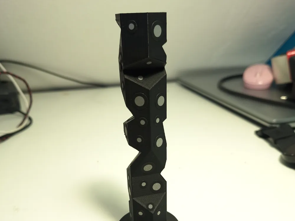 3D scanning marker tower by SkampyCraft MakerWorld: Download Free 3D Models