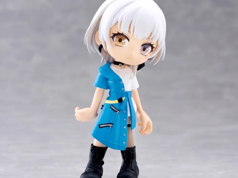 “Message Submission”“Yorona's Meow Claw Guitar Time” — A chibi figure ...