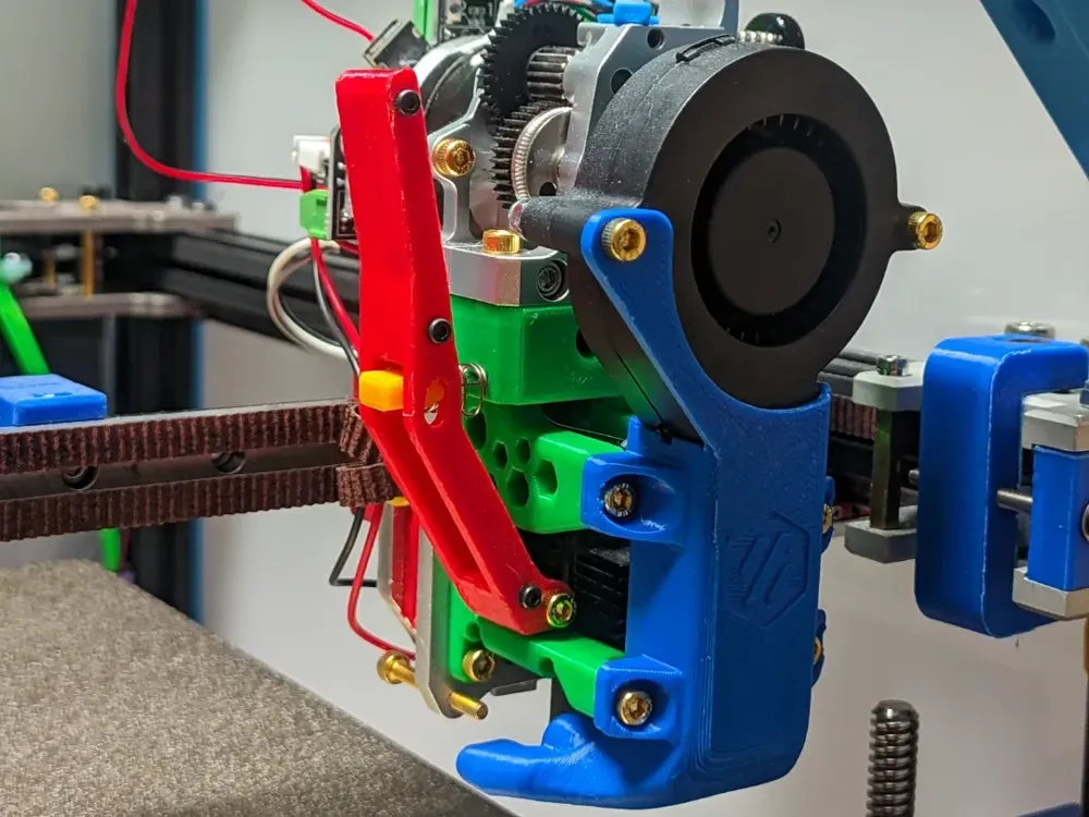 Voron ultralight head fan centered Remixed by LKG - MakerWorld