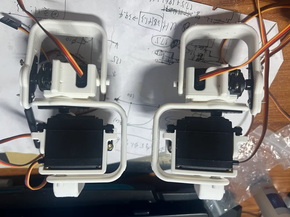 MG996R servo dual-axis bracket, supports splicing, with reserved 2mm ...