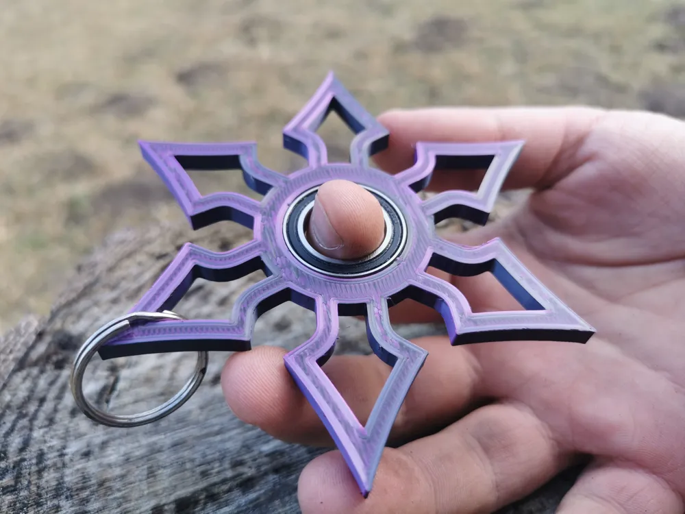 Star Shuriken Keychain by ProjektDruk3D MakerWorld: Download Free 3D Models