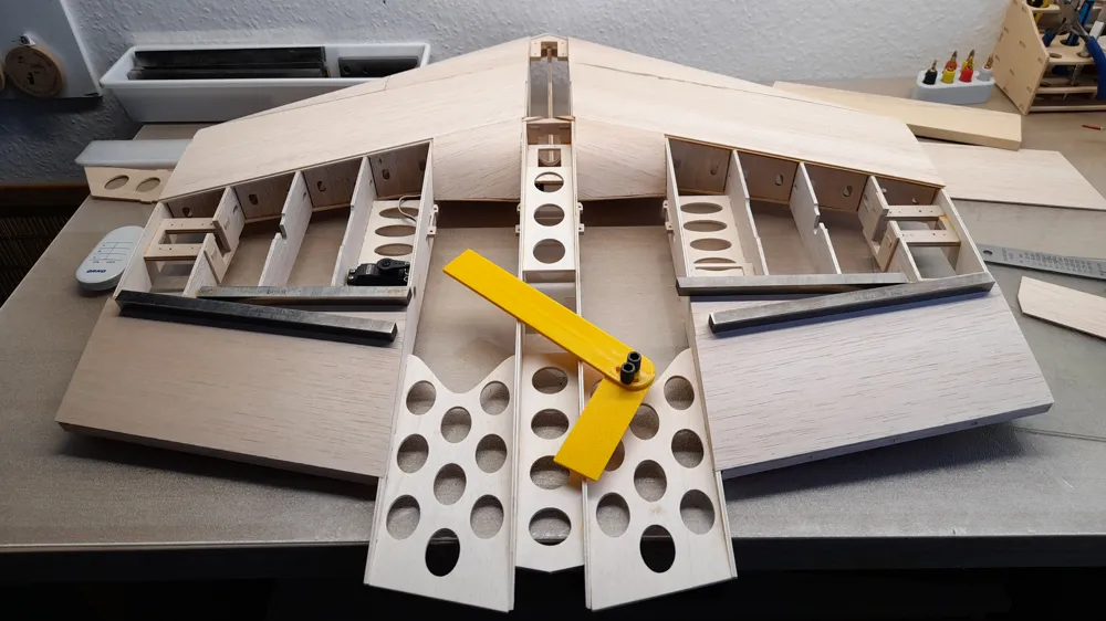 light adjustable angle by Jiri Smid - MakerWorld