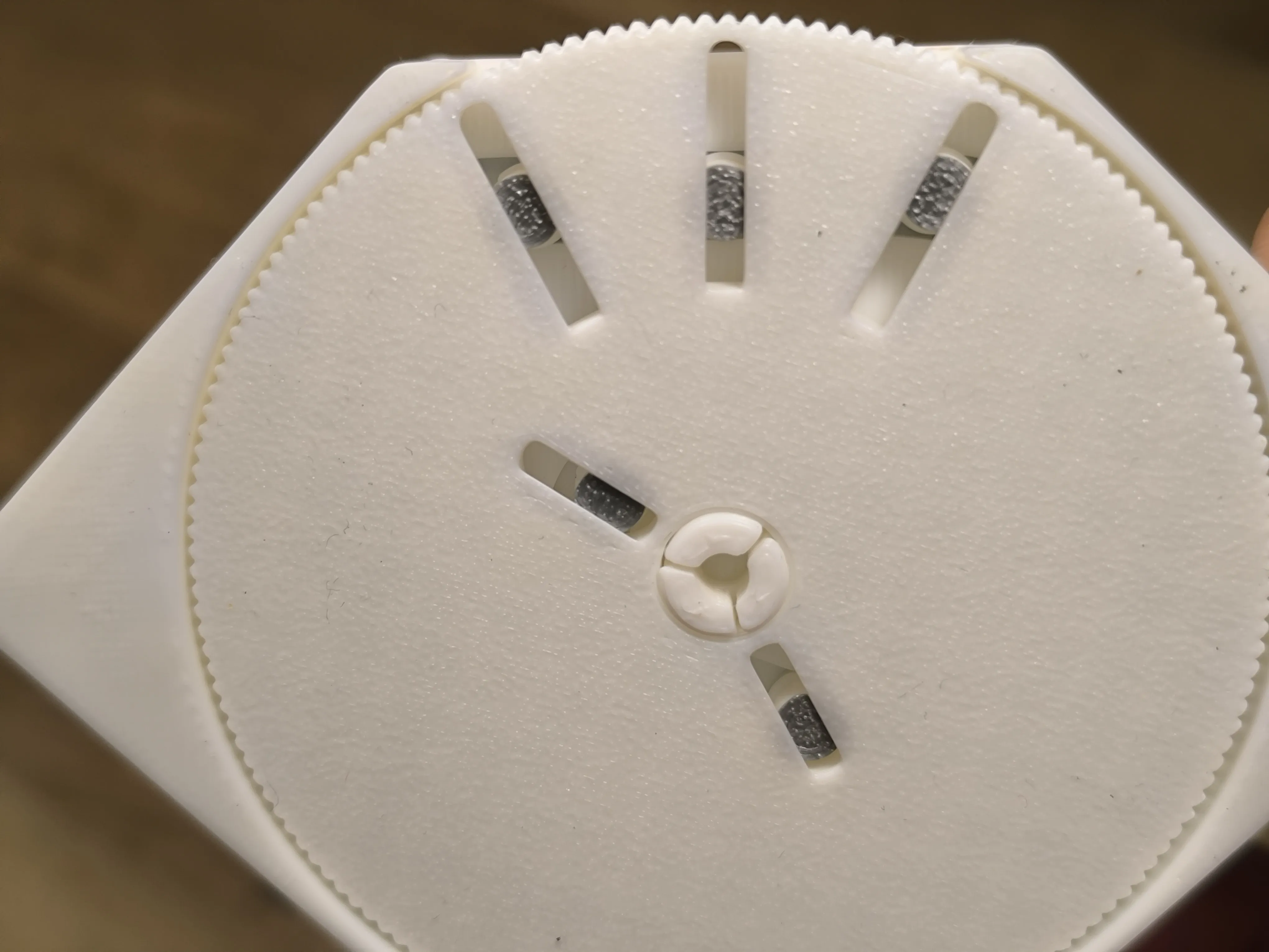 Mini Train - Arctic Diorama (Snowpiercer) by BamBam Design MakerWorld ...