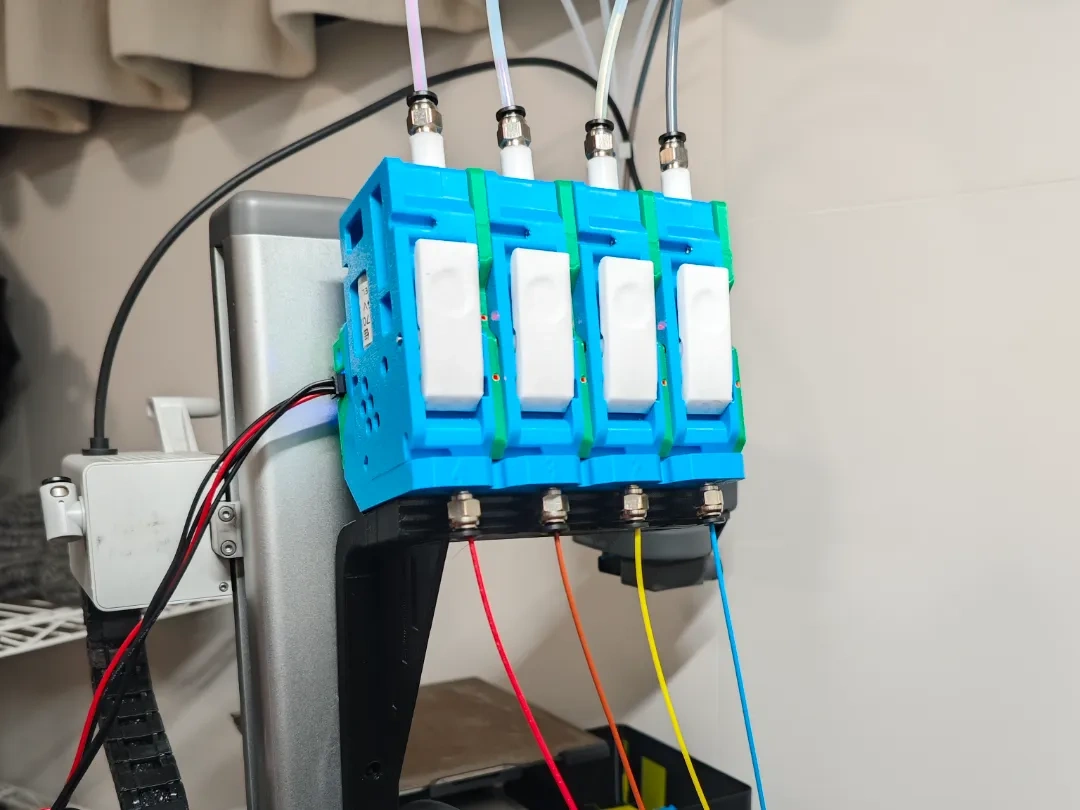 BMCU Rear Mount (370-2.5 Original Case) by 中二饼 MakerWorld: Download ...