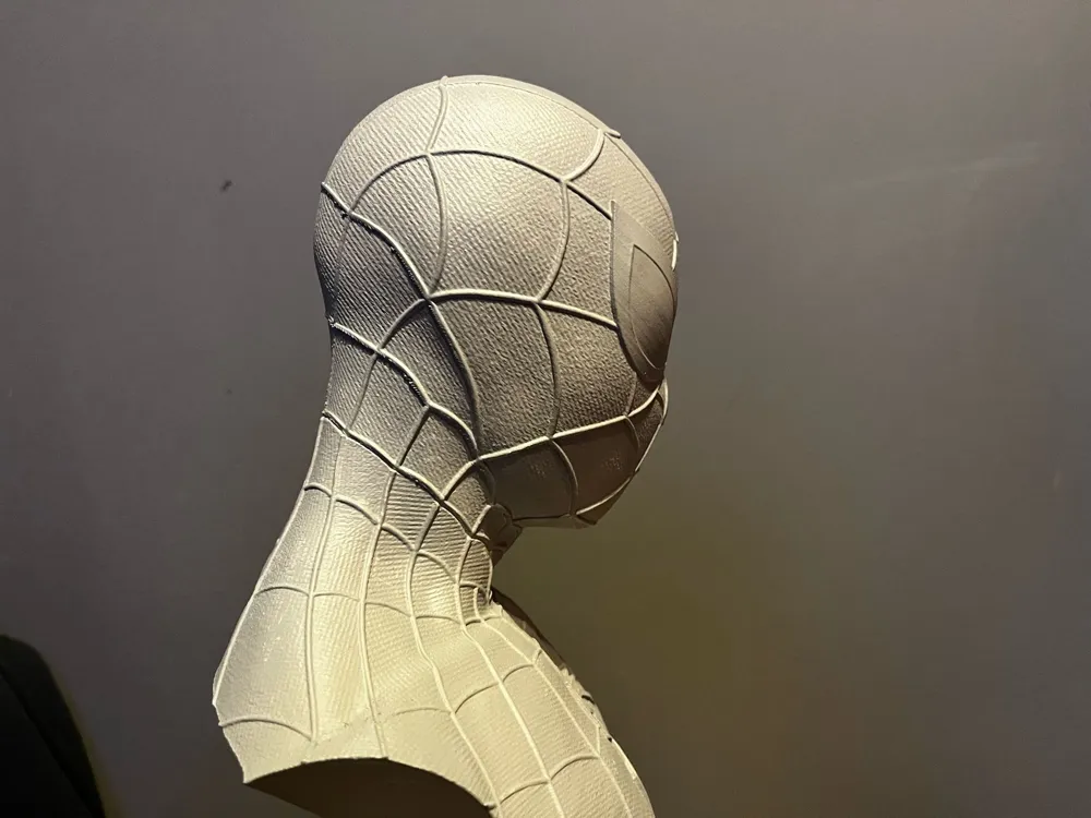 SpiderMan Bust - Free 3D Print Model - MakerWorld
