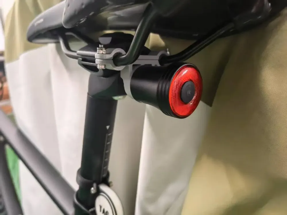 Saddle Rail Taillight Mount by user_4229712571 - MakerWorld