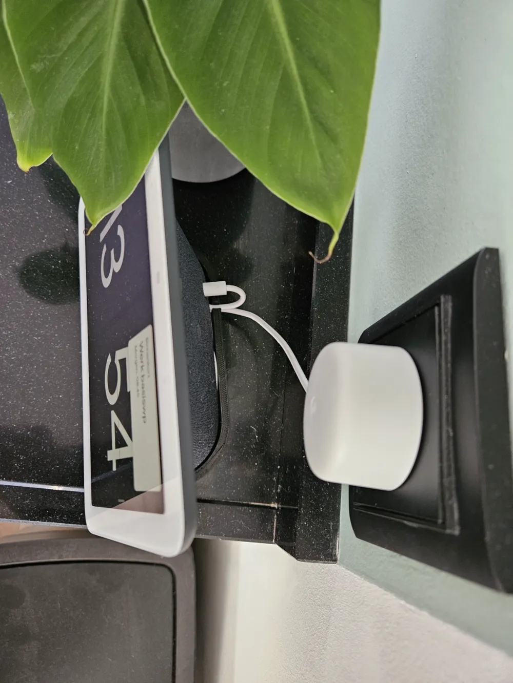 Google Nest Hub Cable Management by JasonVT - MakerWorld