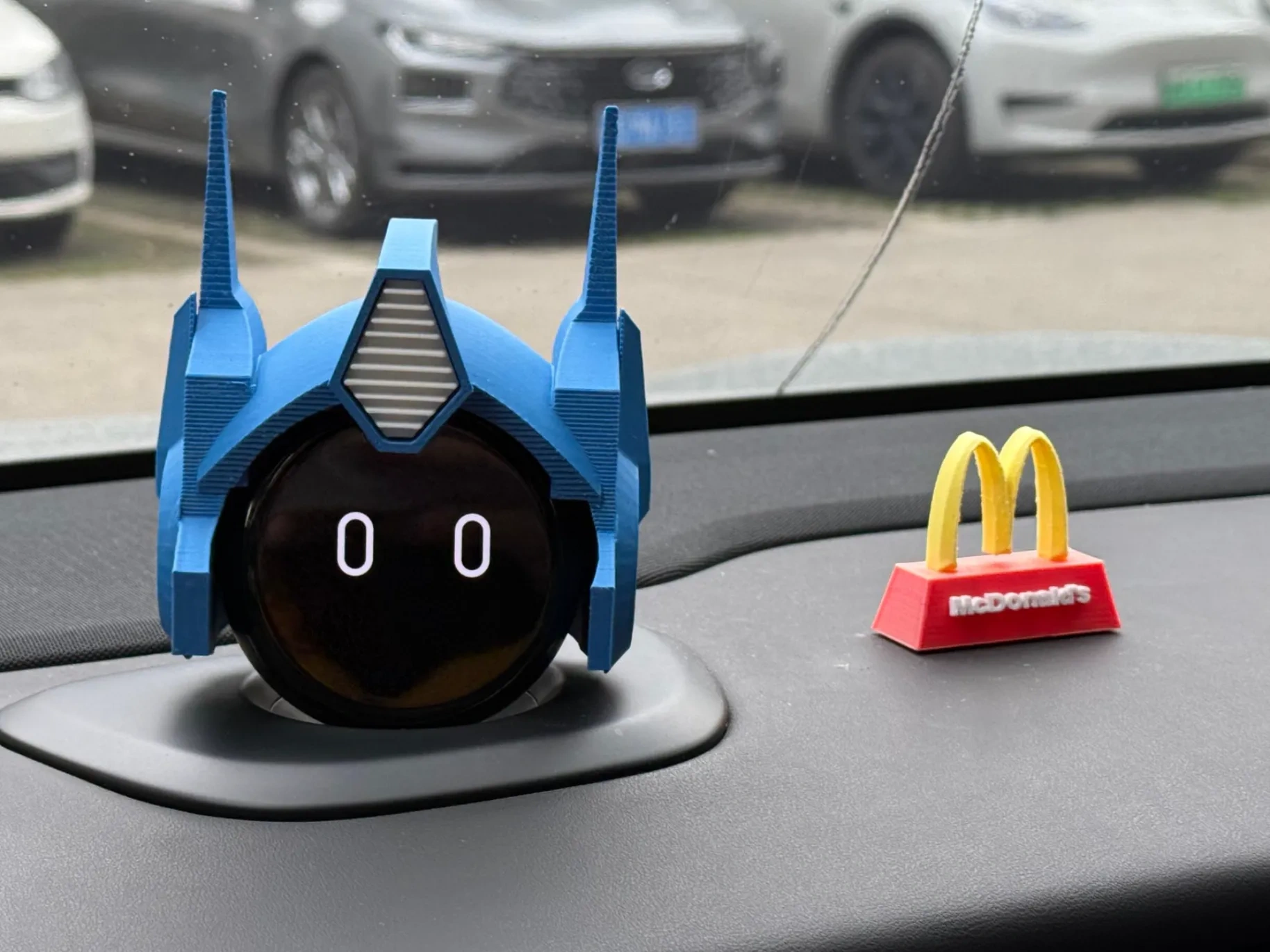 Nomi Hat Optimus Prime by Leclerc16 - MakerWorld