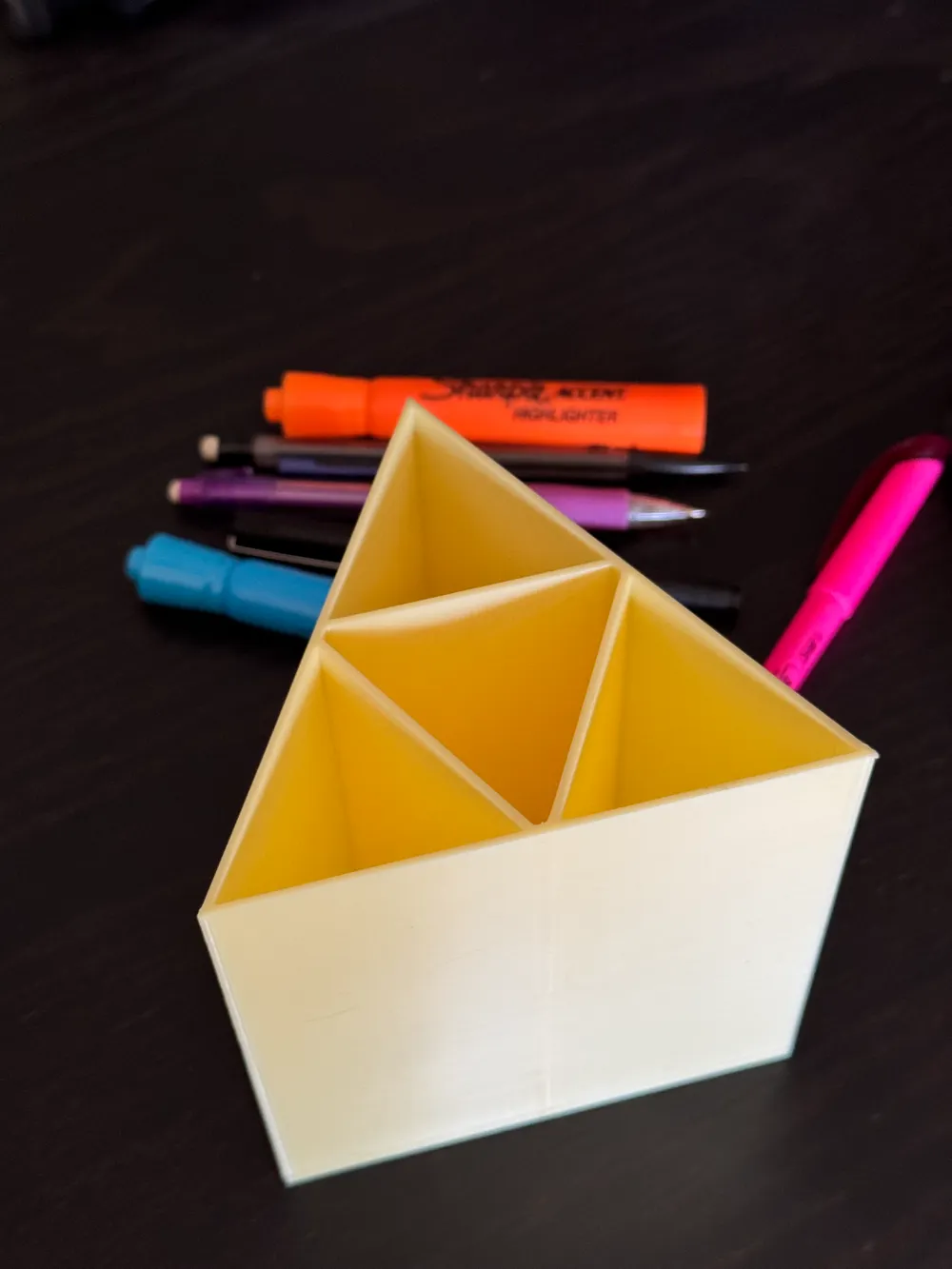 Triforce Desk Organizer by zq - MakerWorld