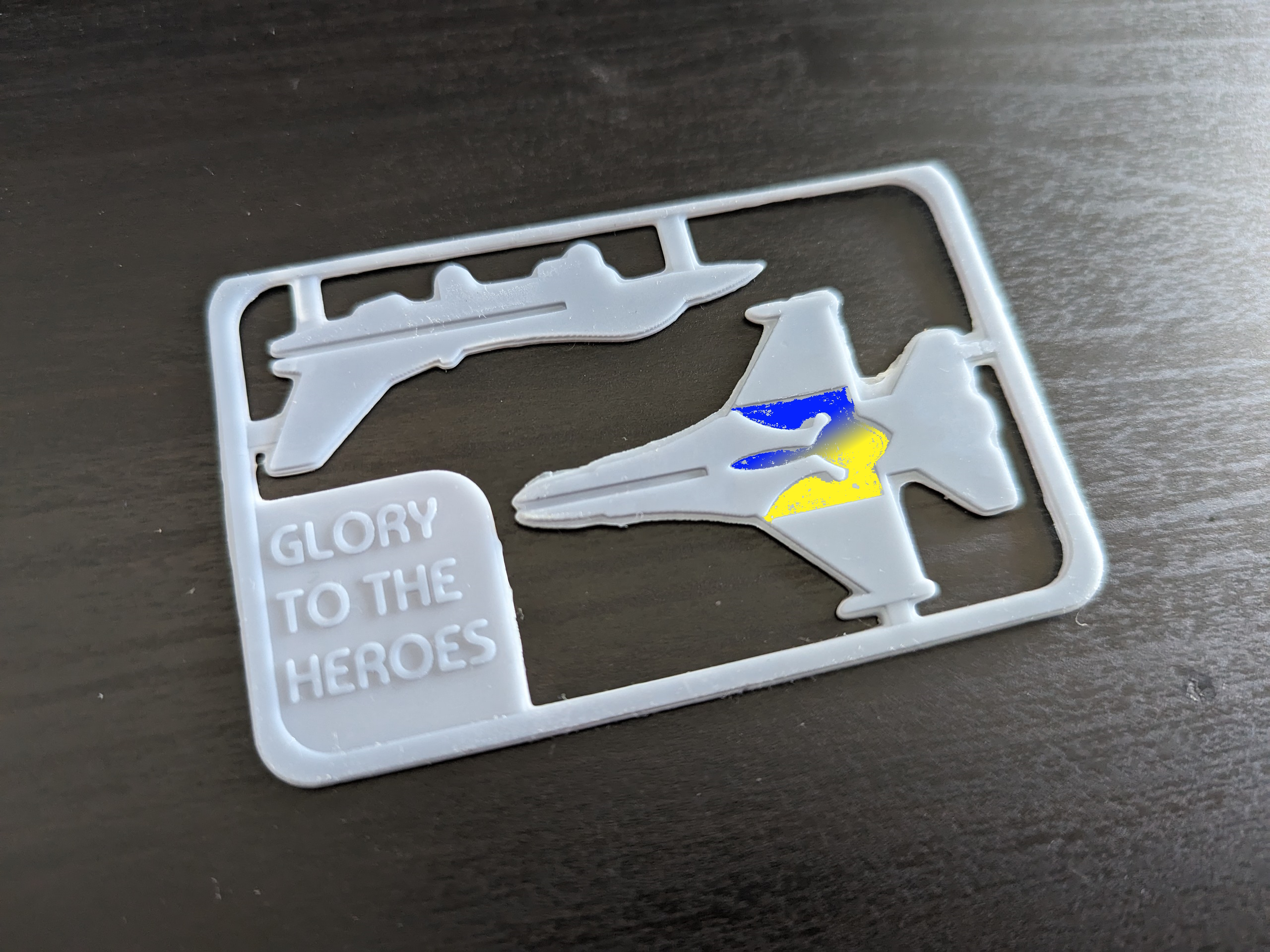 Ukrainian F16 fighter kit card by PLASTIC_MELD - MakerWorld