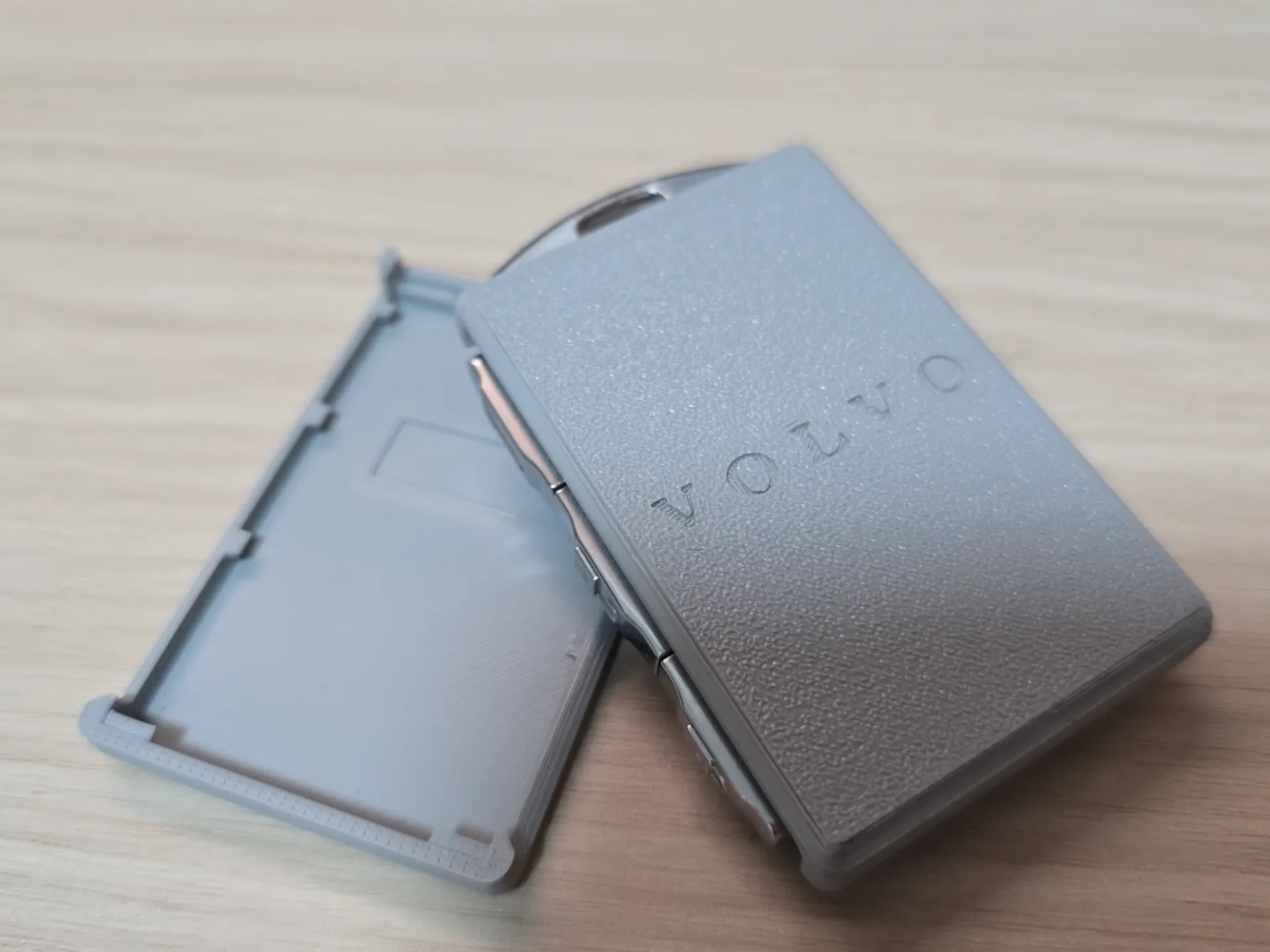 Volvo key shell by jinsihou - MakerWorld