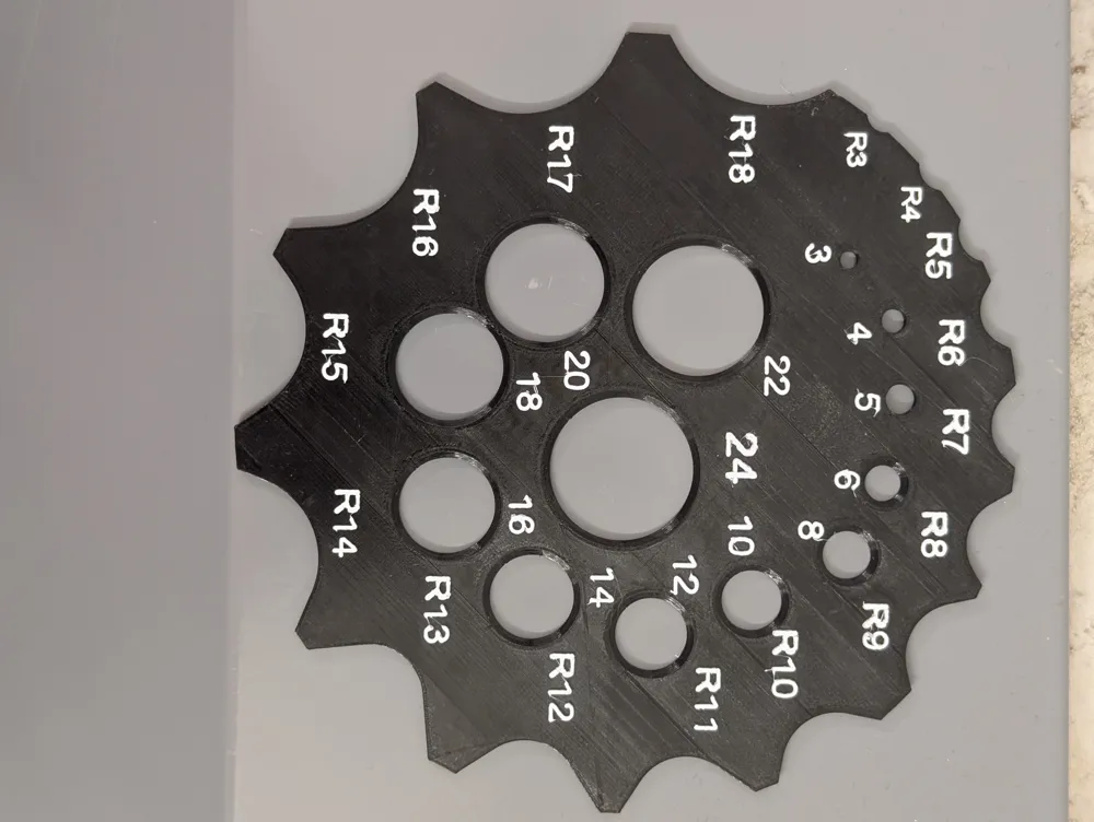 Radius stencil by Iron_Modeler - MakerWorld