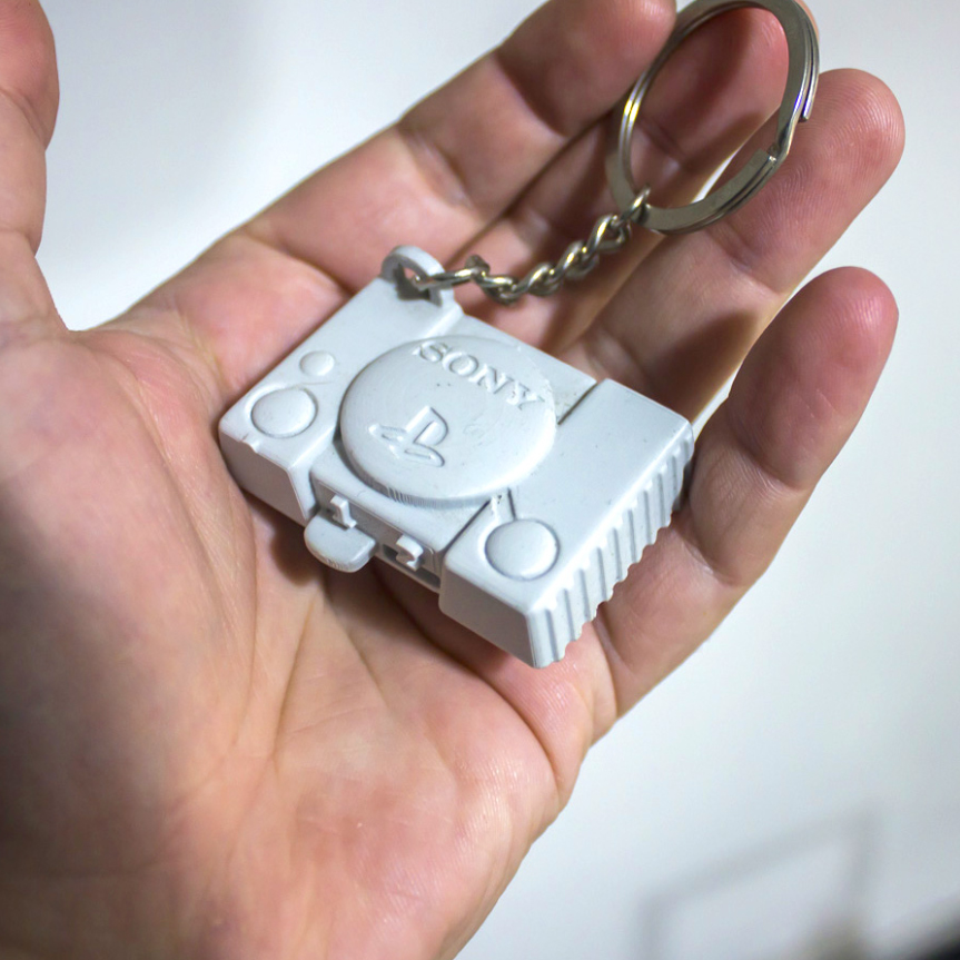 PlayStation Keychain No Supports by Dimensional_Whi - MakerWorld