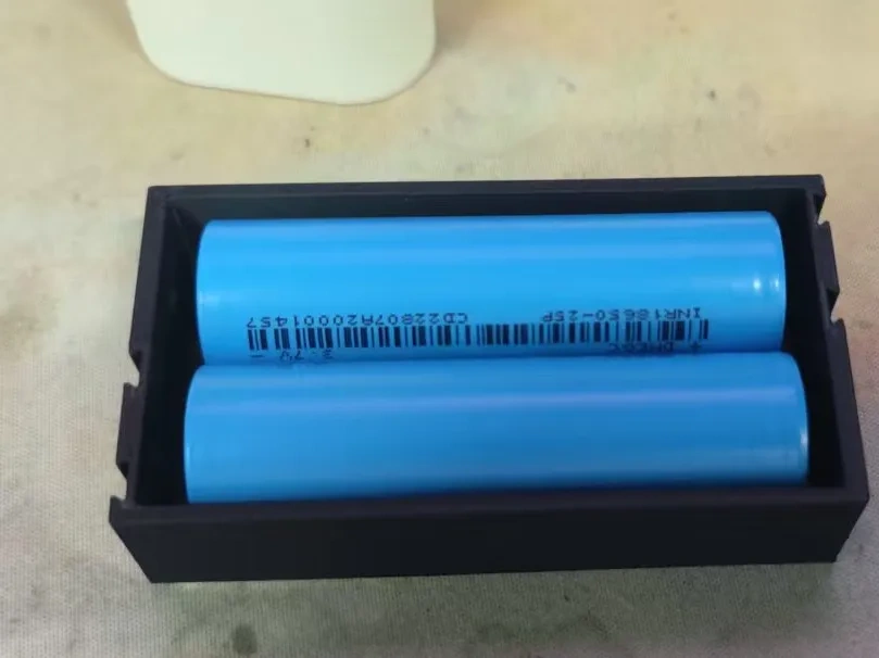 18650 dual-cell battery case, modularly expandable by user_2111247769 ...