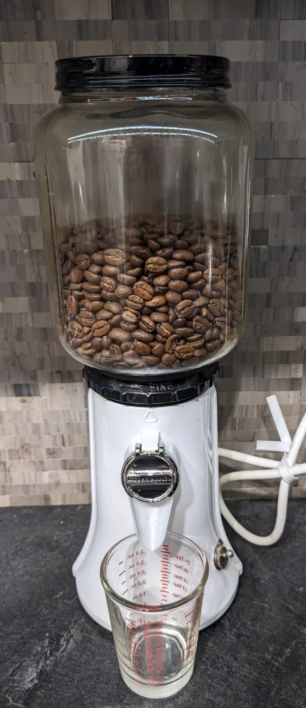 KitchenAid Coffee Grinder/Mill Spout by Frank - MakerWorld