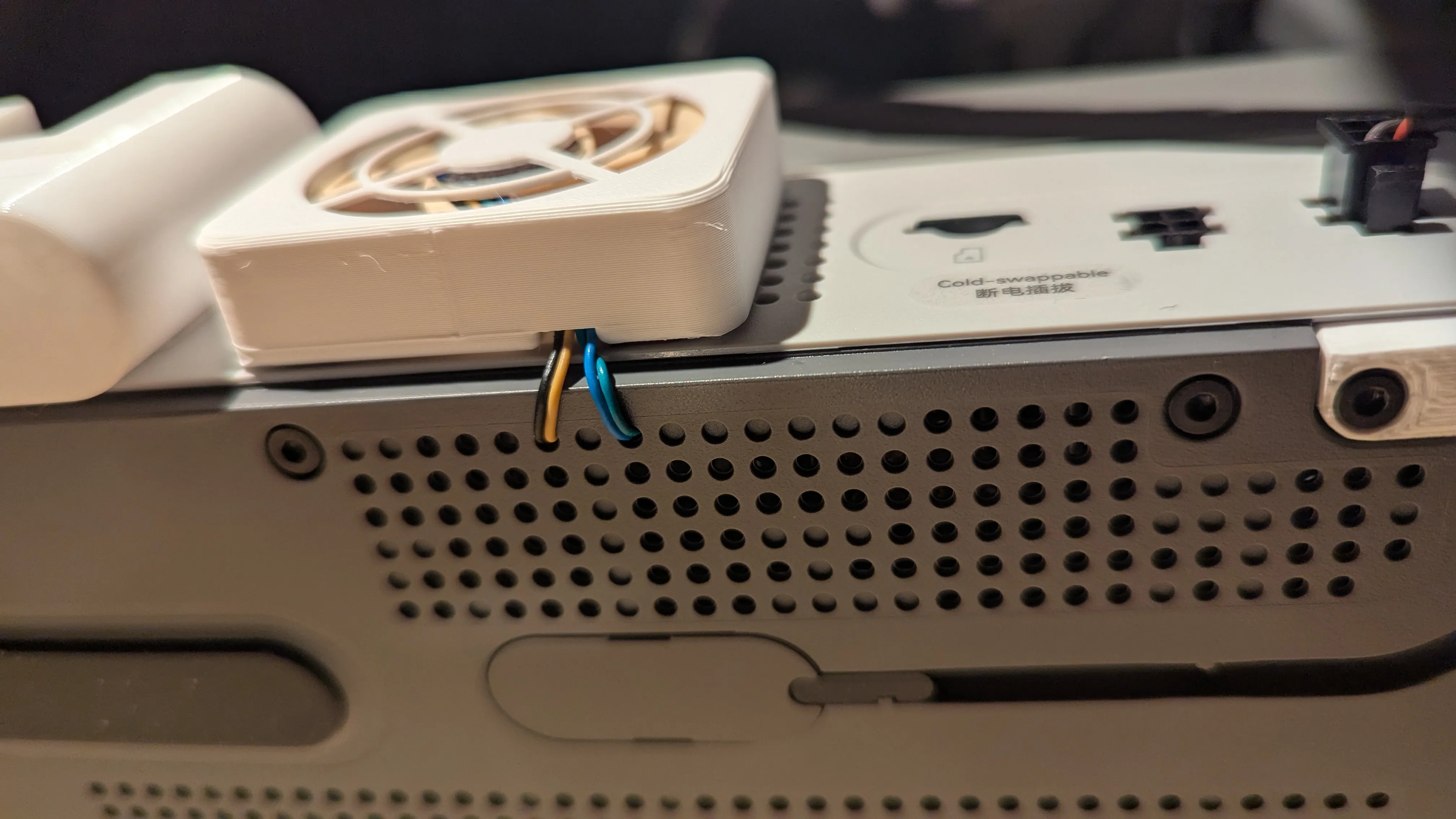 A1 Mini MC Board Fan Silent Mod Case - Free 3D Print Model - MakerWorld