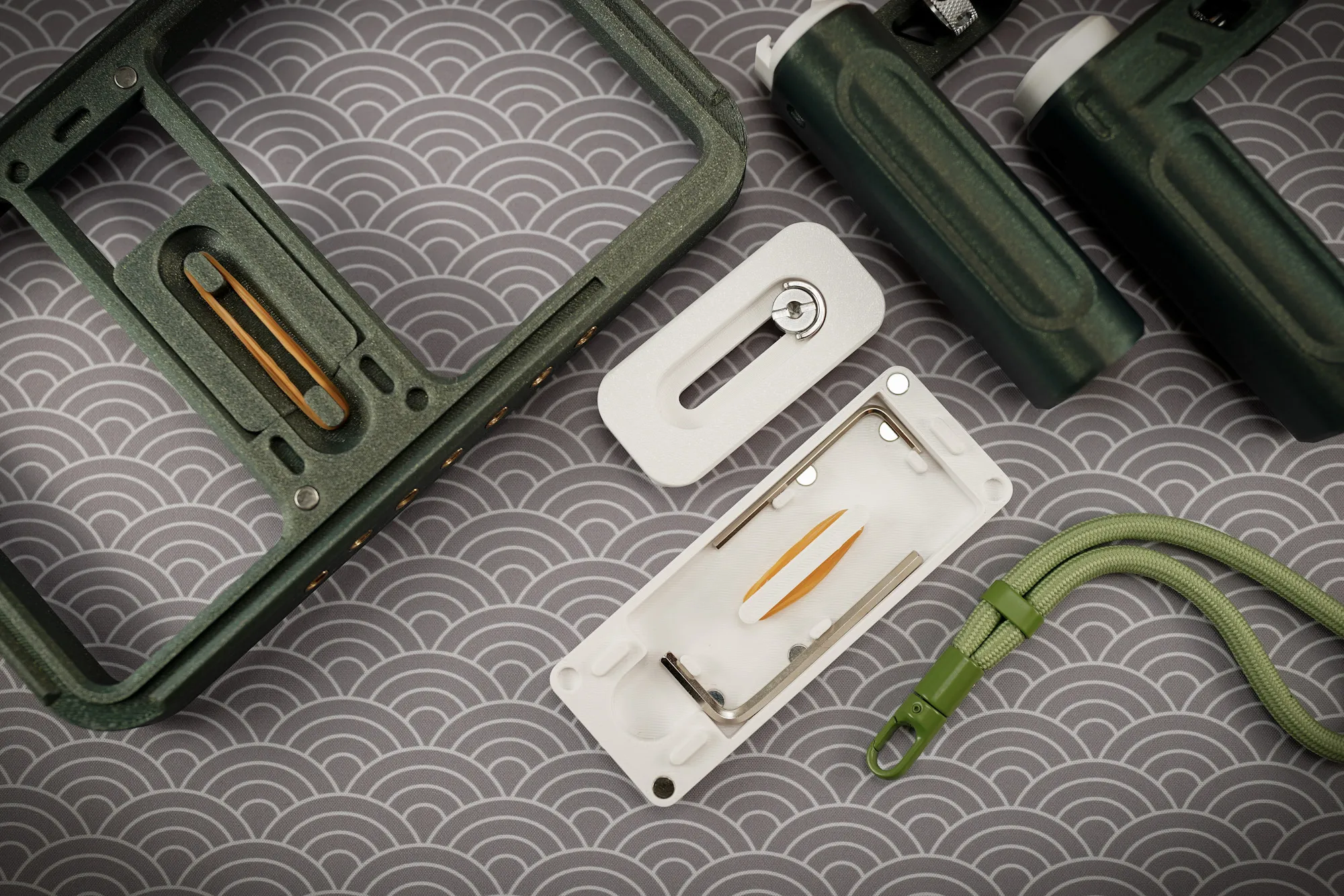 MOCA Mobile Phone Cage by thrutheframe MakerWorld: Download Free 3D Models