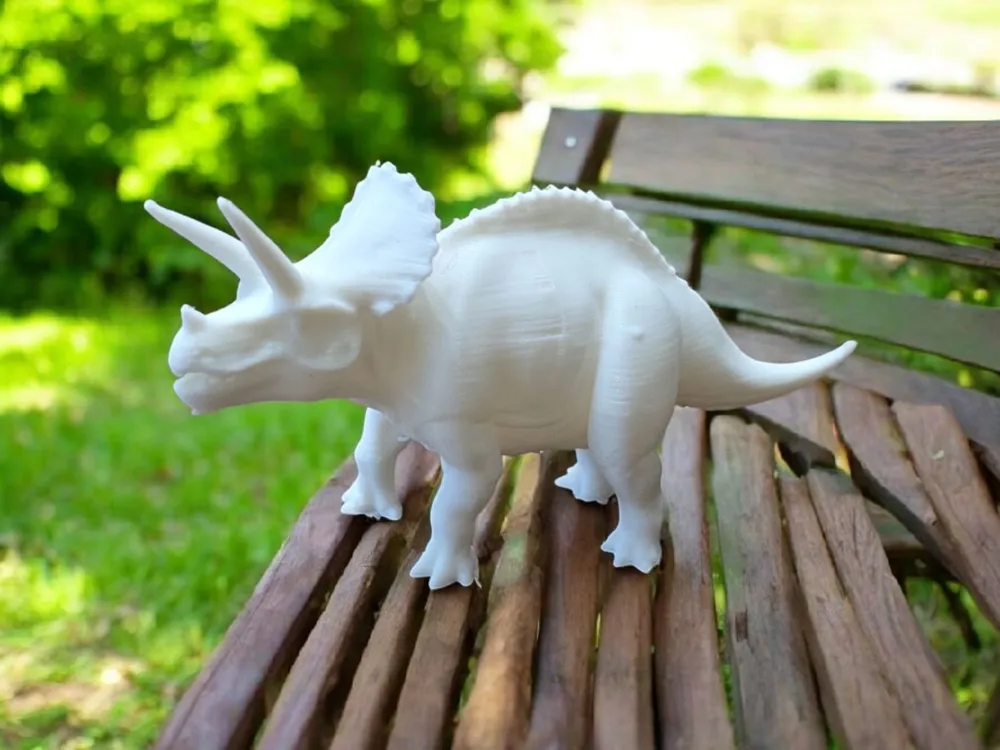 Triceratops Dinosaur Paint Your Own by Extrude Dude ⭐⭐⭐⭐⭐ - MakerWorld