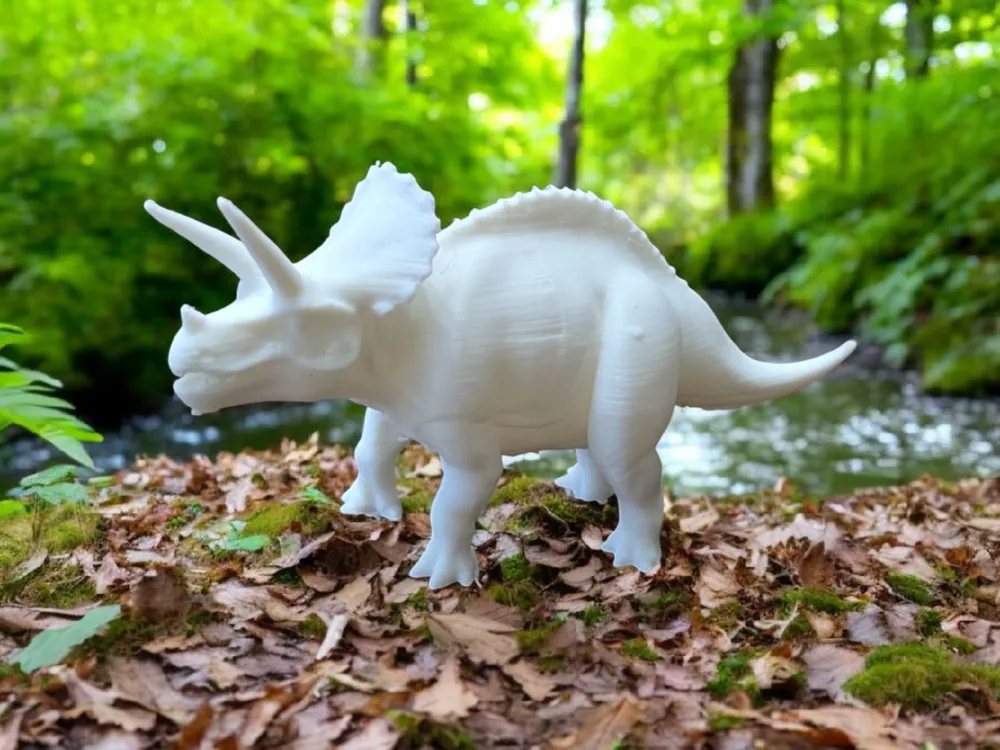 Triceratops Dinosaur Paint Your Own by Extrude Dude ⭐⭐⭐⭐⭐ - MakerWorld