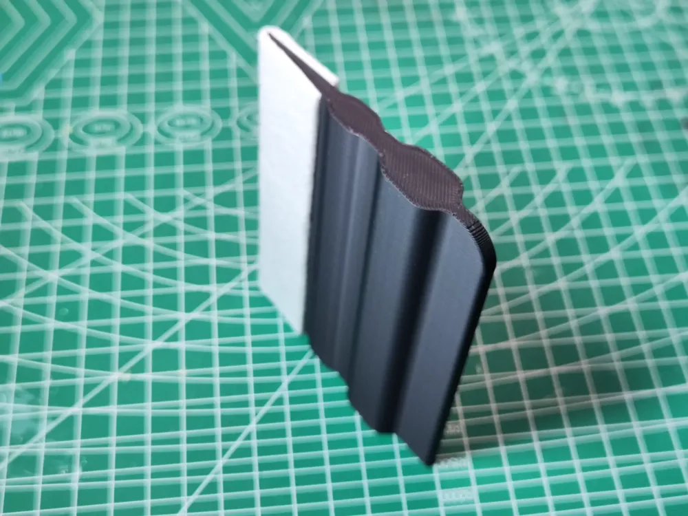 Squeegee for Car Wraps and Decal Application by 余火 MakerWorld: Download ...