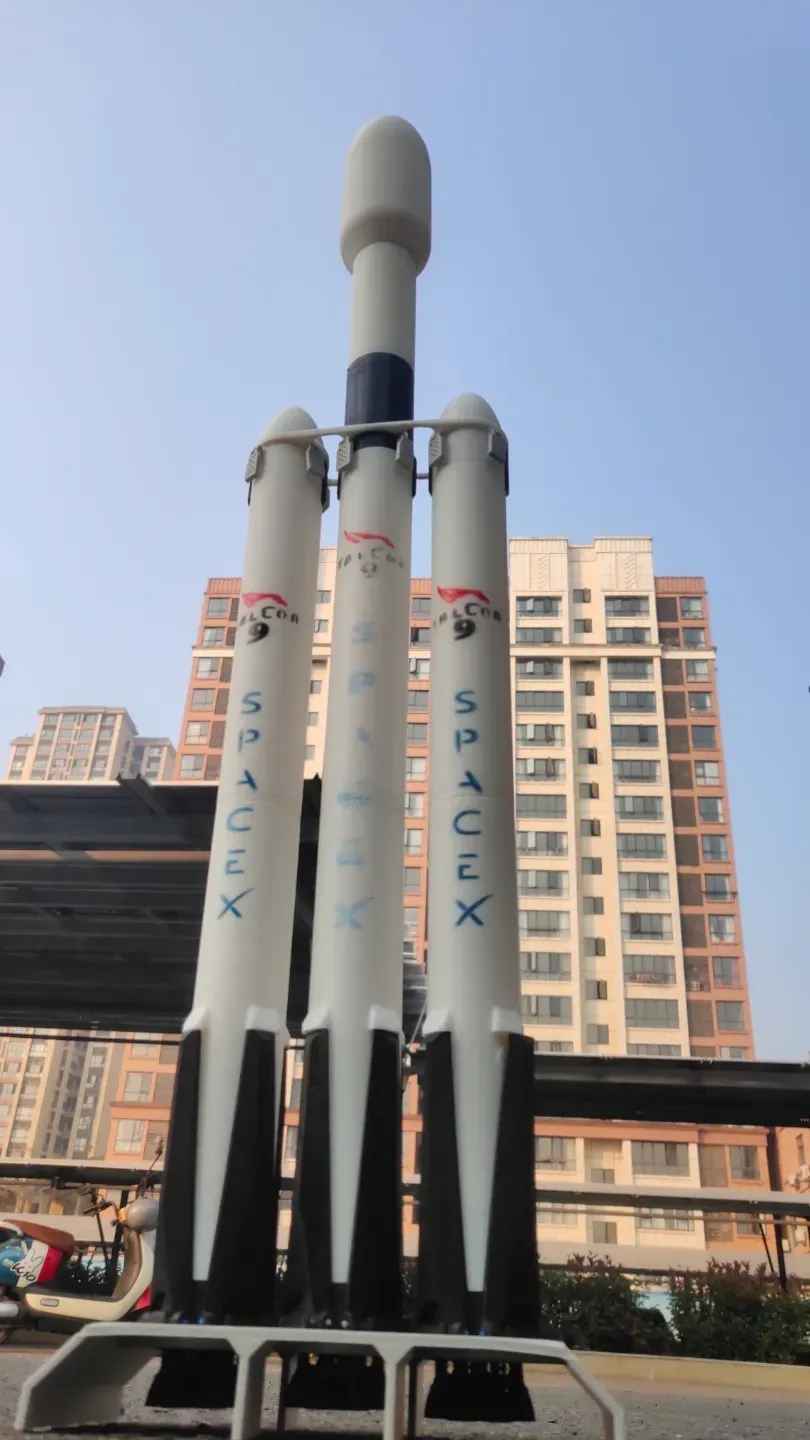 SpaceX Falcon Heavy Rocket - Falcon 9 upgraded to Heavy by CuriousAnt ...