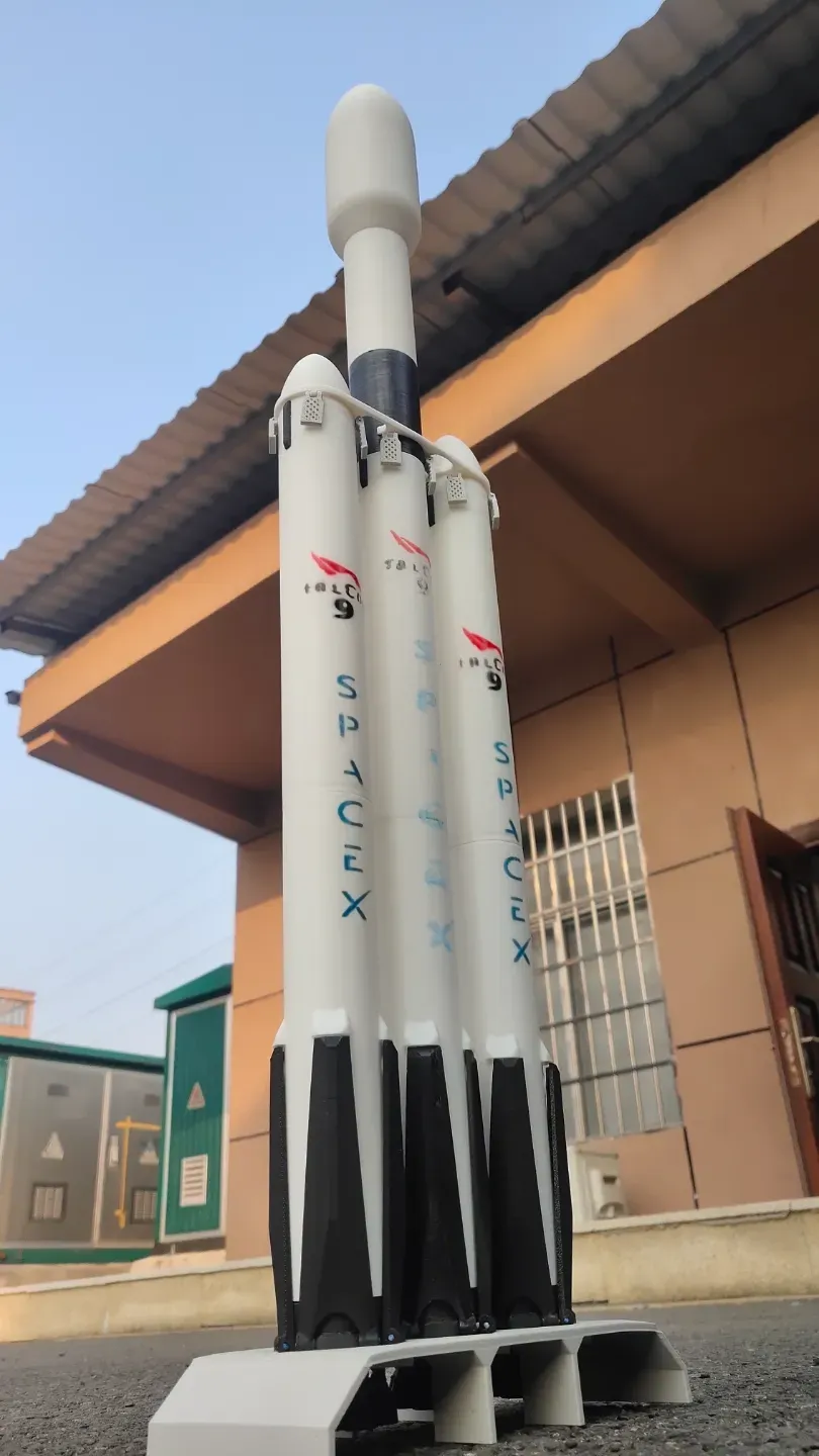 SpaceX Falcon Heavy Rocket - Falcon 9 upgraded to Heavy by CuriousAnt ...