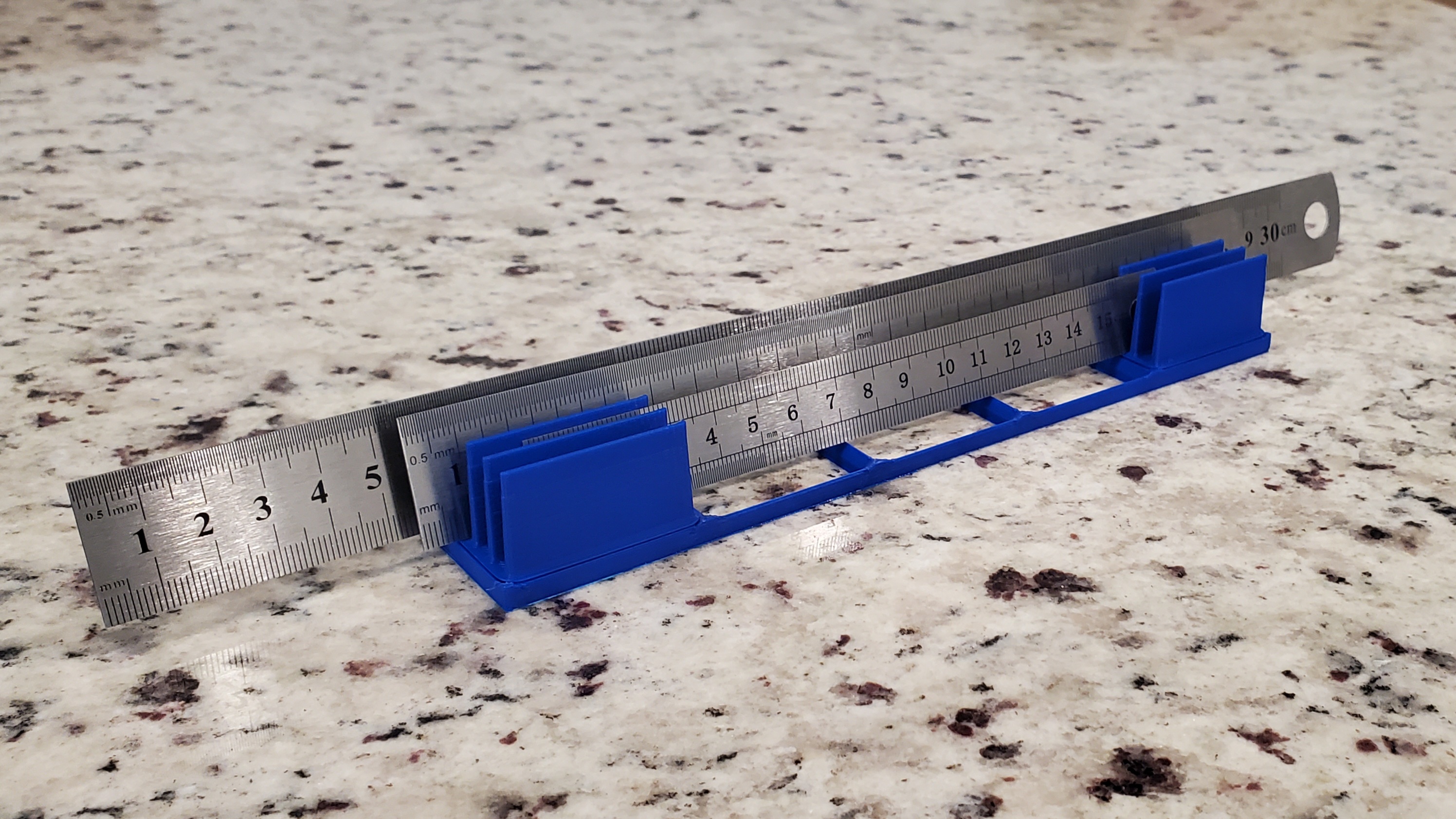 Gridfinity 35x42mm Ruler Holder Organizer by FROSTYPRINT - MakerWorld