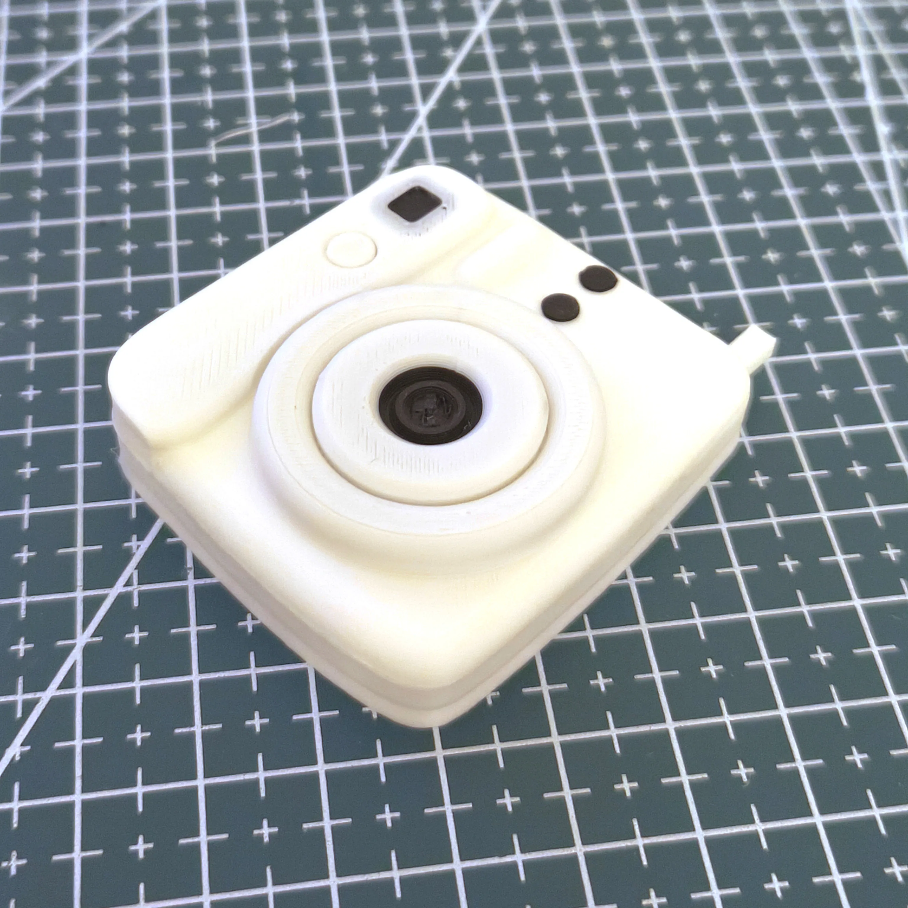 Mini Instax 12 Fidget/Keychain - Free 3D Print Model - MakerWorld