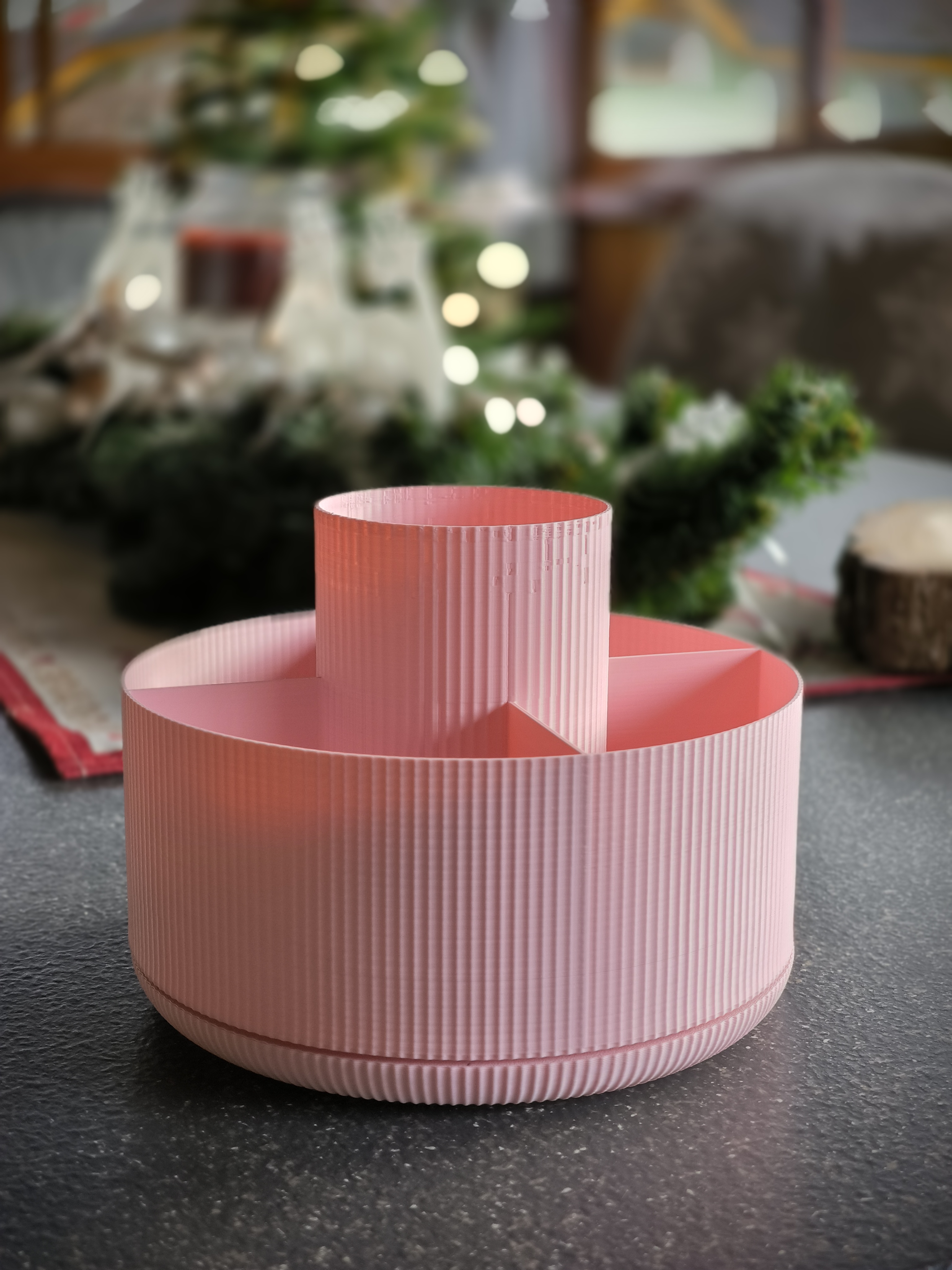 Rotating desktop organizer - make-up, brushes, pens, etc. by Cyber ...