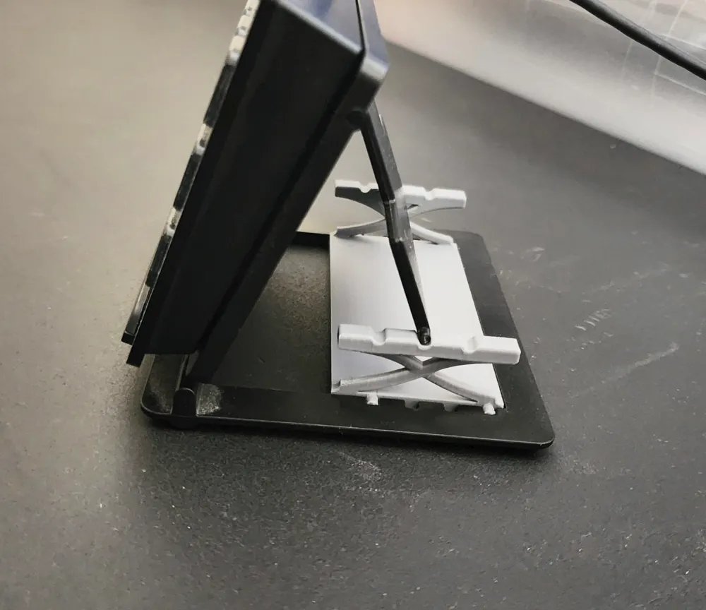 Stream Deck Riser by 1nv4lid_us3r MakerWorld: Download Free 3D Models