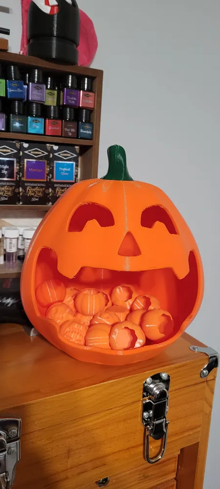 Halloween Pumpkin Candy Bowl by ModelCraft_Magi MakerWorld: Download ...