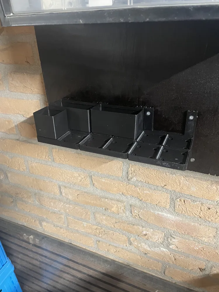 Gridfinity wall mount 1x2 and 2x2 by ModelCraft_Magi - MakerWorld