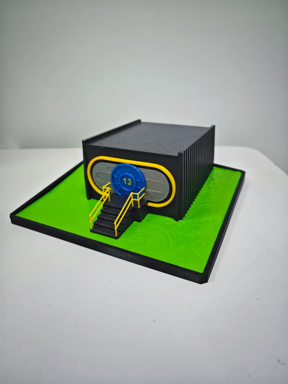 "Fallout" shelter entrance by Domin13 - MakerWorld