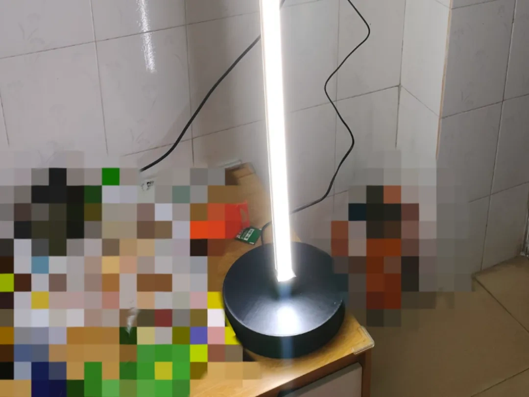 T5 Lamp Strip Floor Stand by Zs_zu - MakerWorld