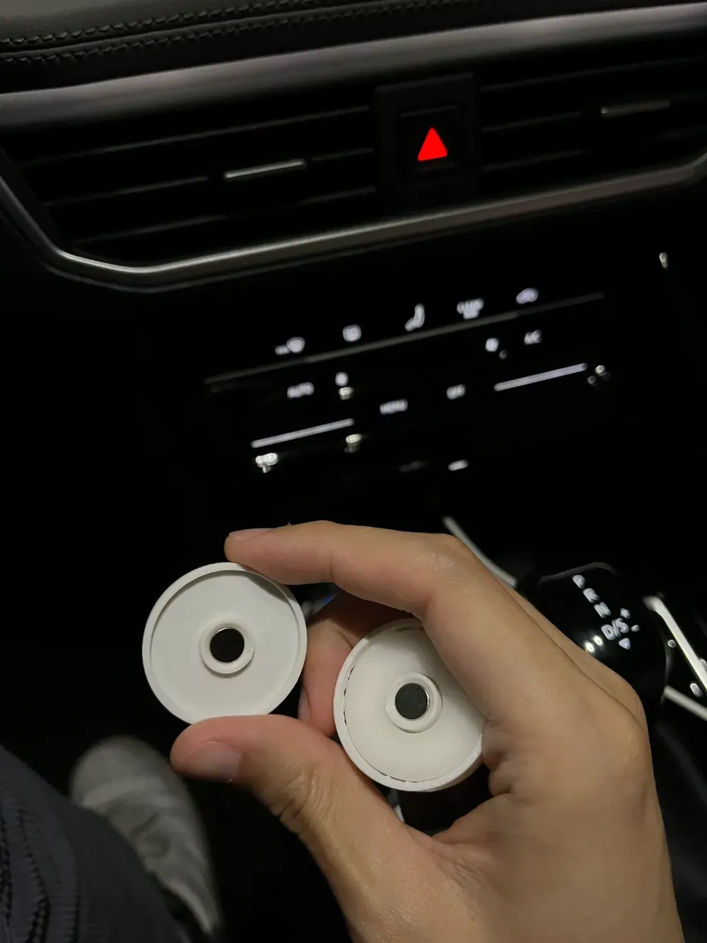 Car vent diffuser by Chua MakerWorld: Download Free 3D Models