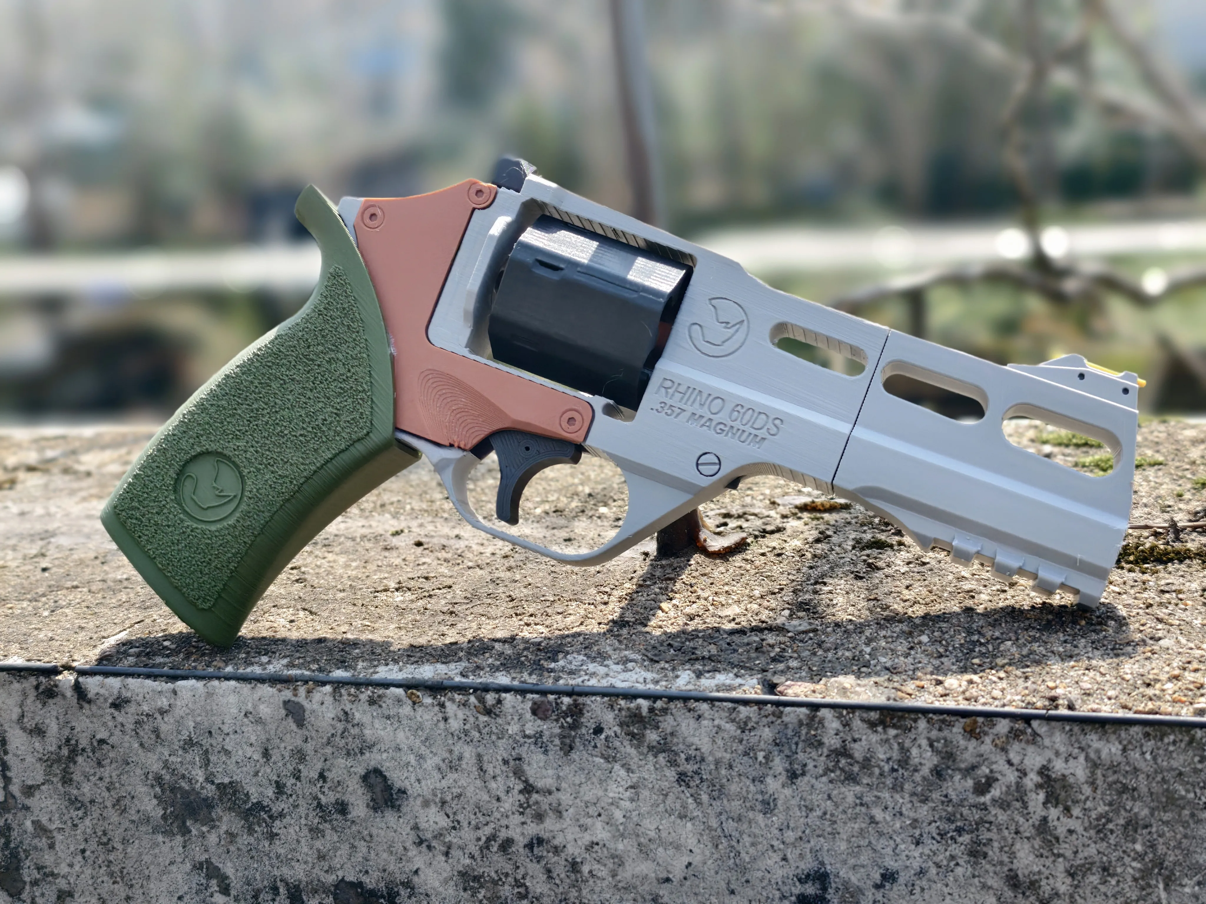 Chiappa Rhino 60DS Revolver Fidget Spinner toy by 补补觉去 MakerWorld ...