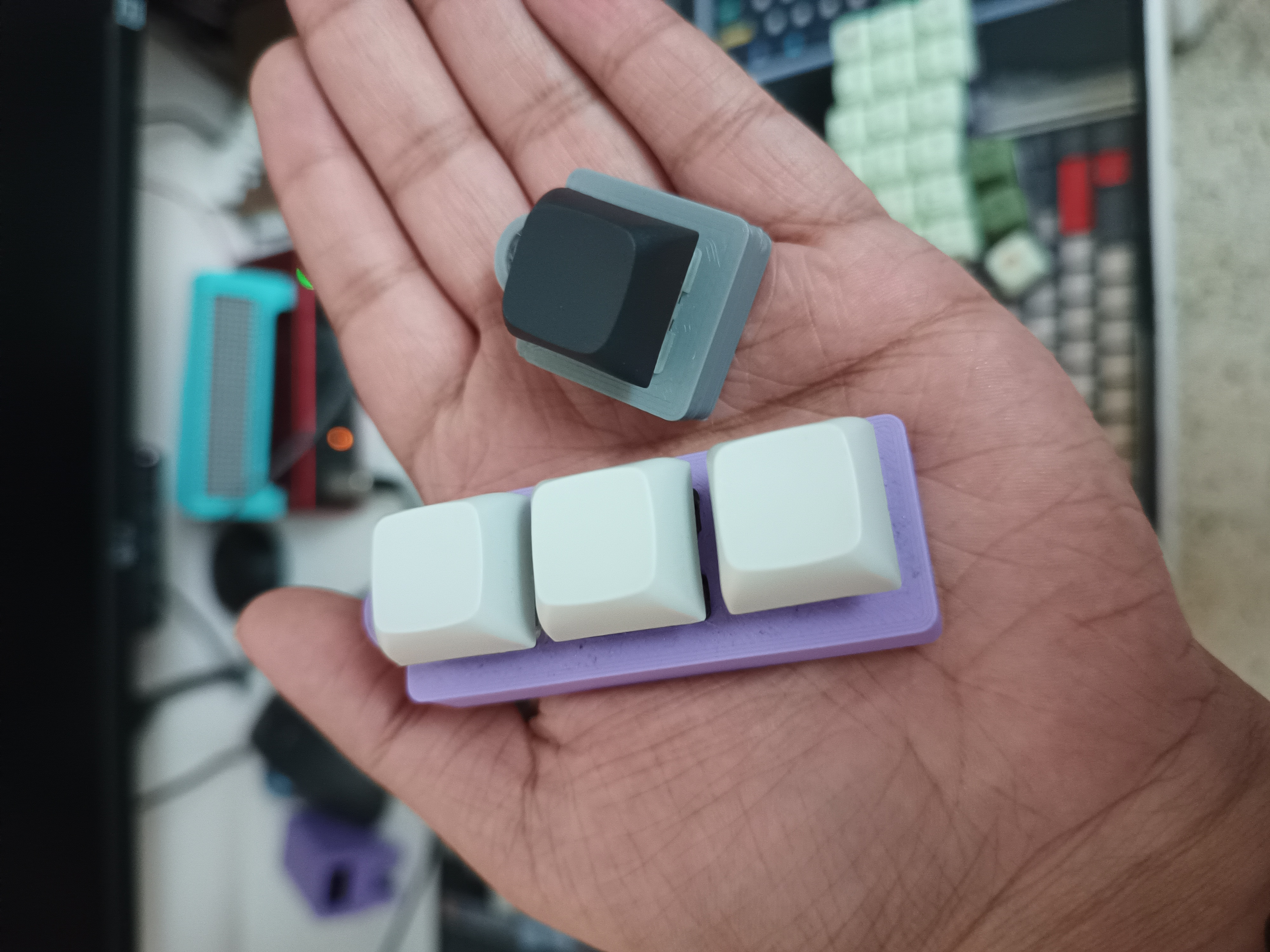 Mechanical Keyboard Switch Keychains by NEBULAX - MakerWorld