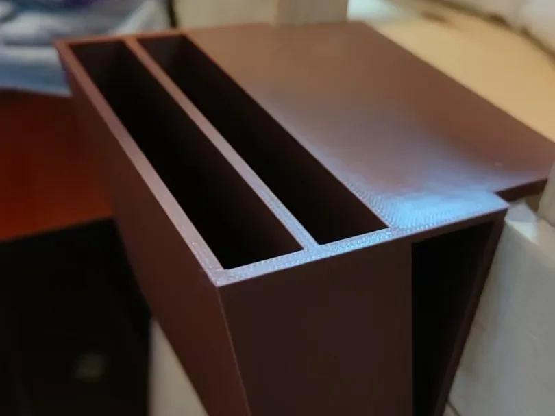 Simplified bedside mobile phone storage by user_3529790773 - MakerWorld