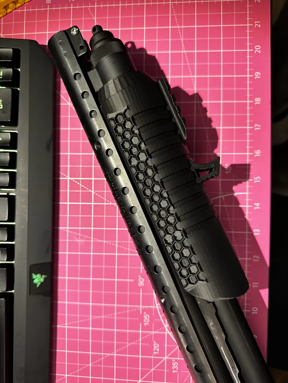 Mossberg 590 shockwave 12GA forend by Tightwire MakerWorld: Download Free 3D Models