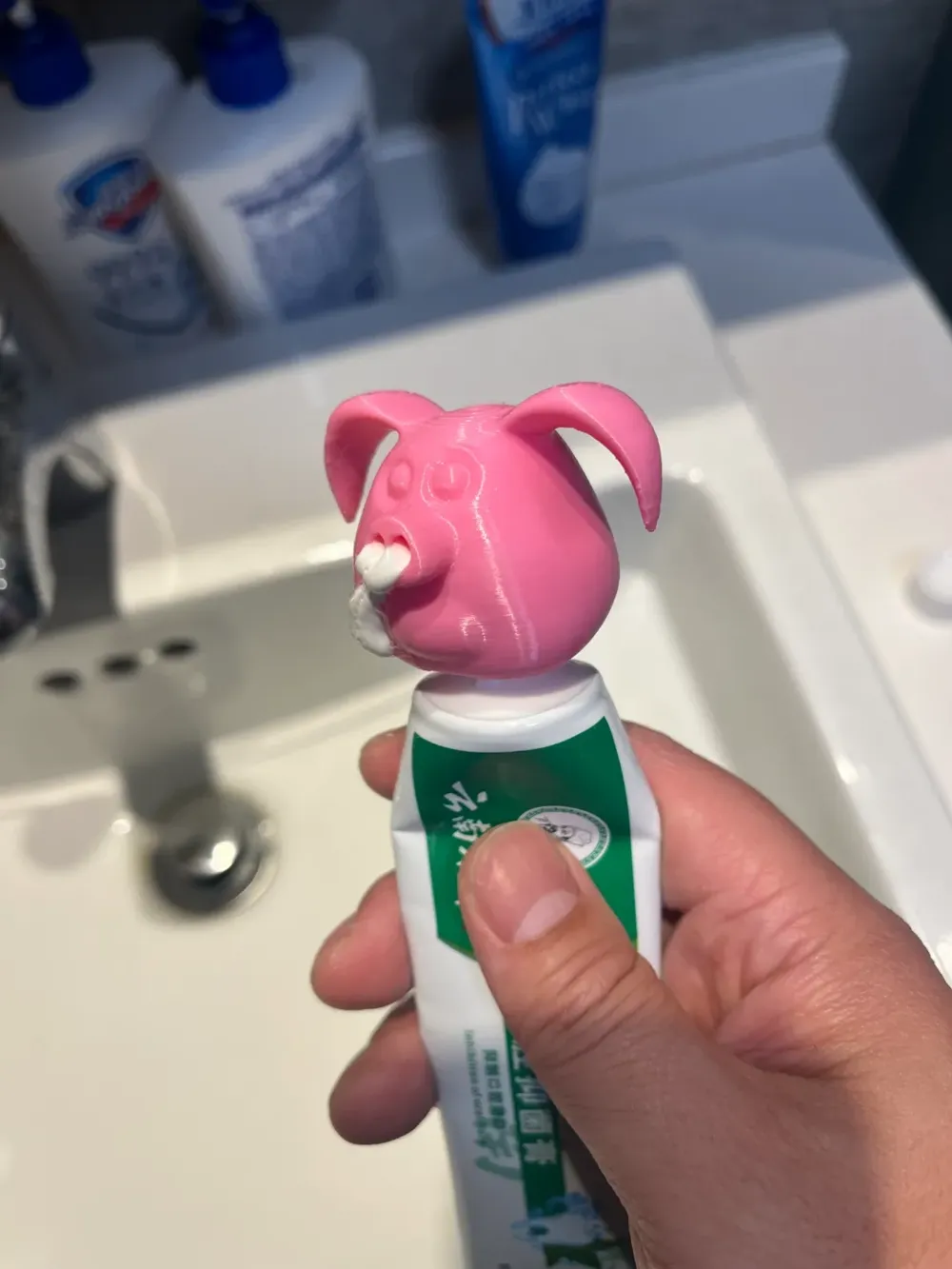 Nezha 2 Flying Pig Toothpaste Cap by Toy Hunter MakerWorld: Download ...