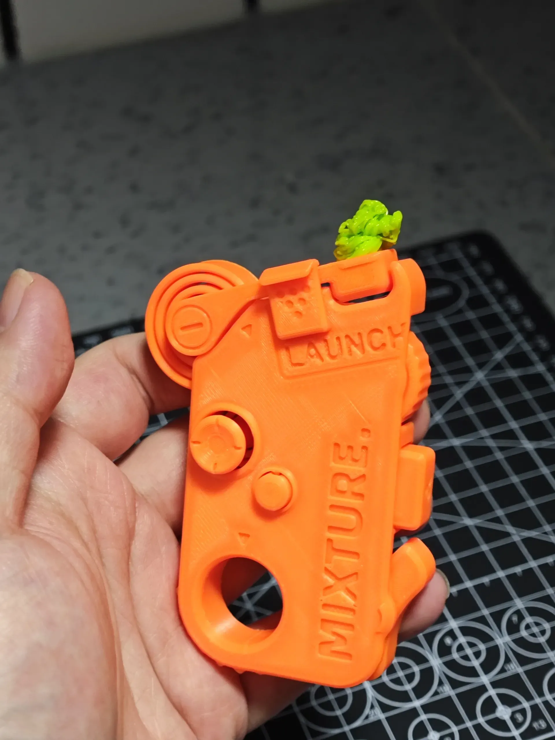Seven-in-one launchable fidget toy - Free 3D Print Model - MakerWorld