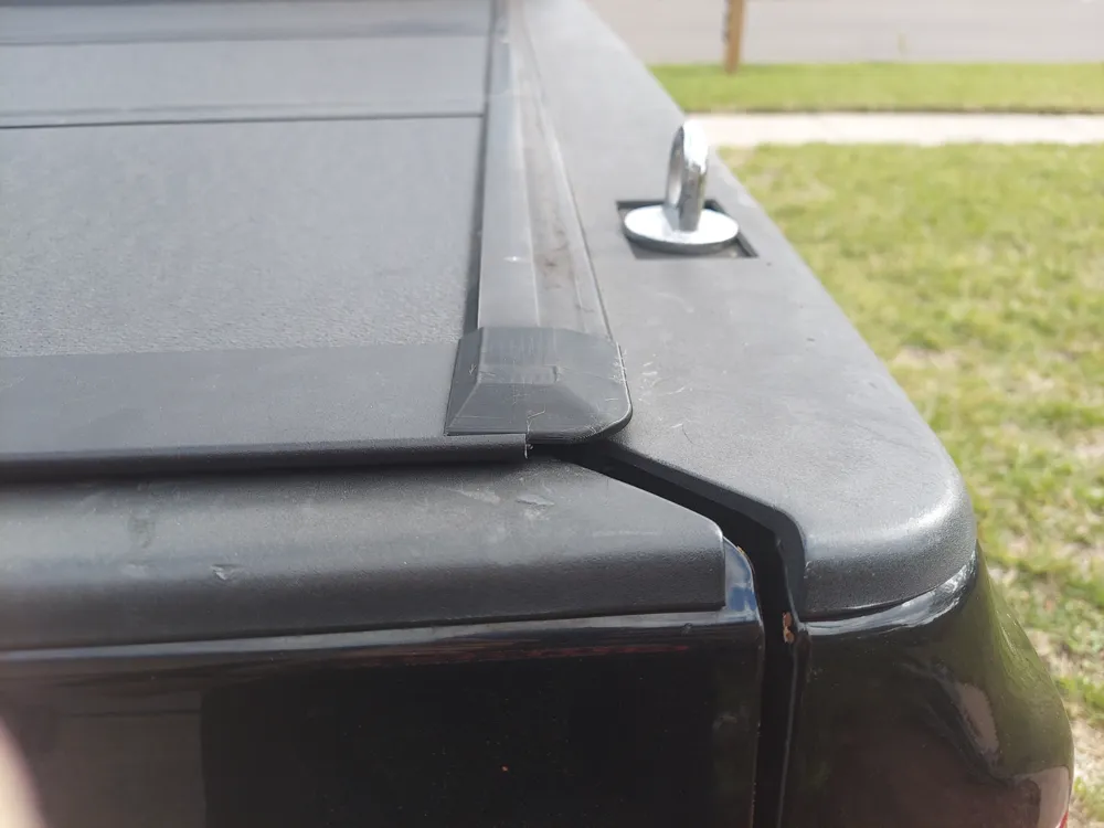 BakFlip Mx4 Corner Replacement by LayeredPrecision MakerWorld: Download ...