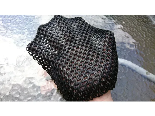 3D printed fabric (can be made into chainmail) by user_2824750357 ...
