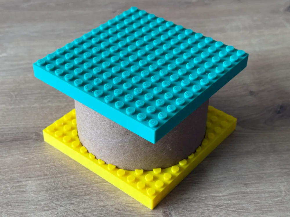 Spool Tube Brick Stand by Reefie - MakerWorld