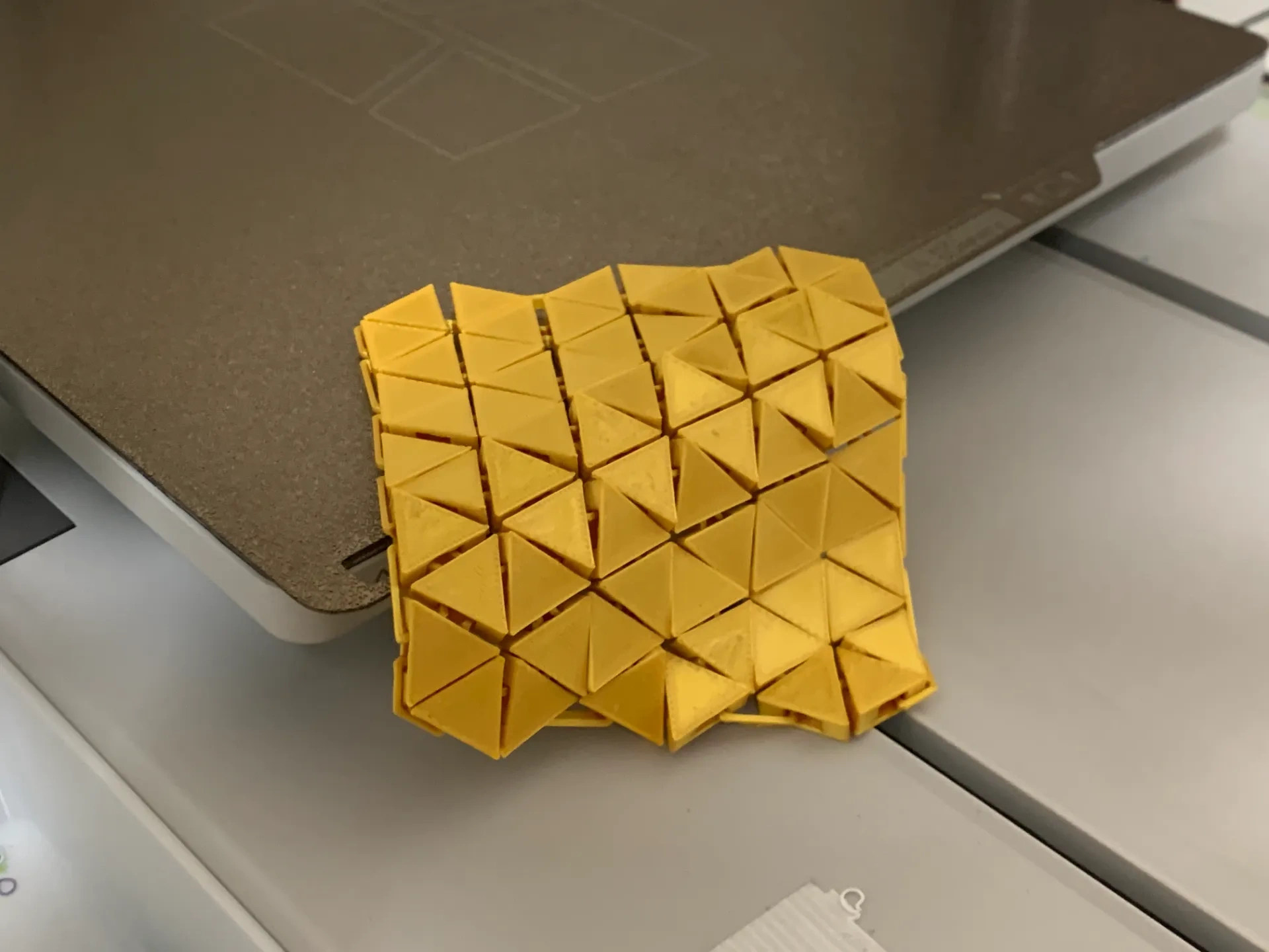 Flexible Coaster (Triangular Facet) by CCV - MakerWorld