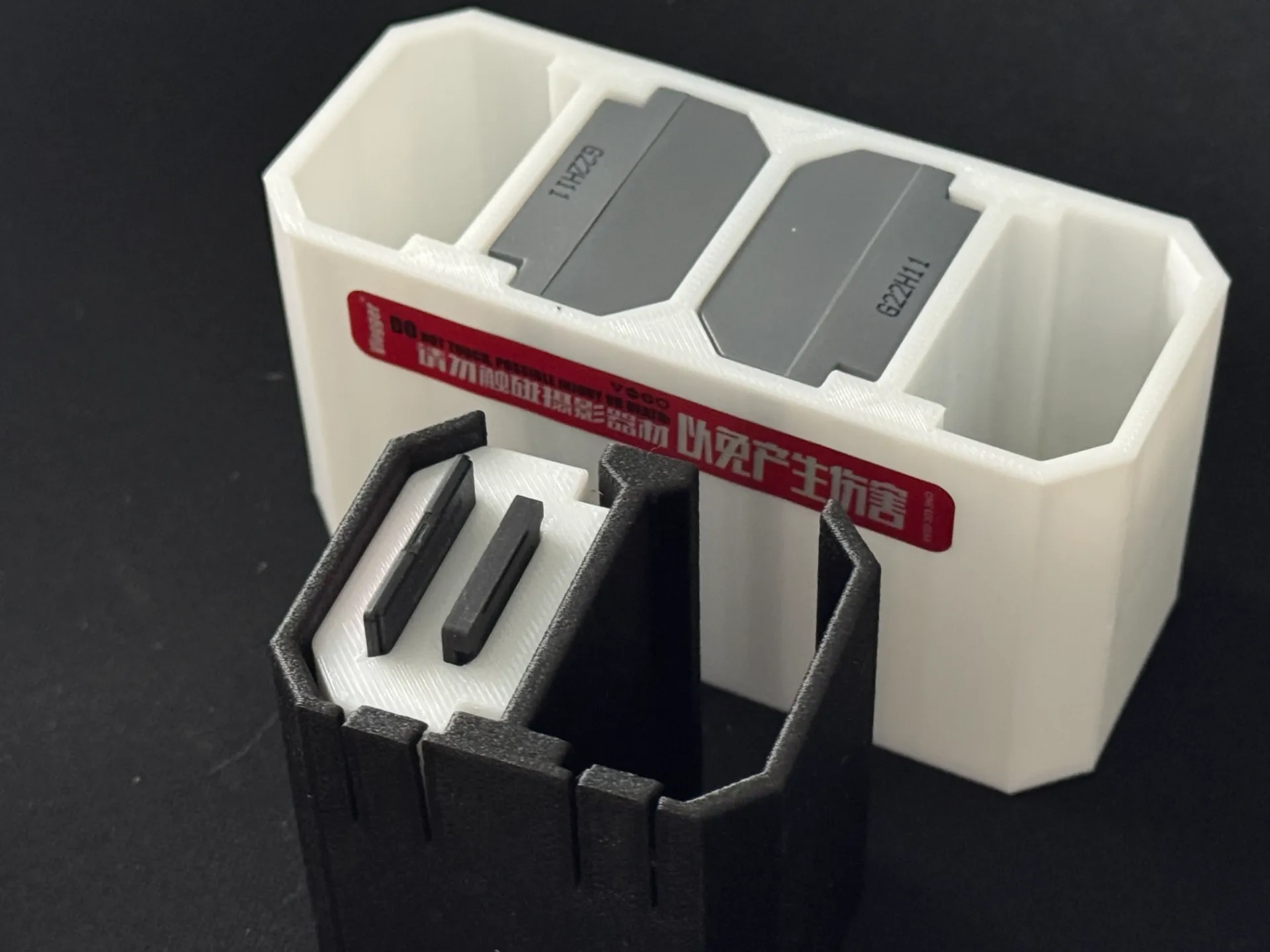 CFA/CFExpress Type A and SD Card Holder in Sony NP-FZ100 Battery Shape ...