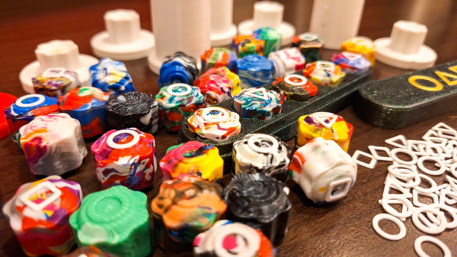 Gonggi Poop Mold - fast production from waste by Frantisek23 MakerWorld ...