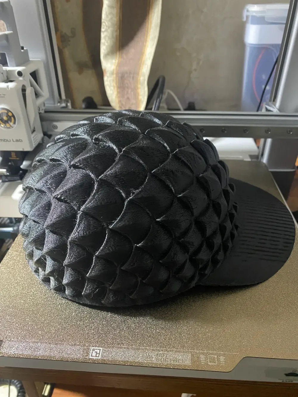 Dragon Scale Helmet (Baseball Cap) by 墨客-创意模型 - MakerWorld