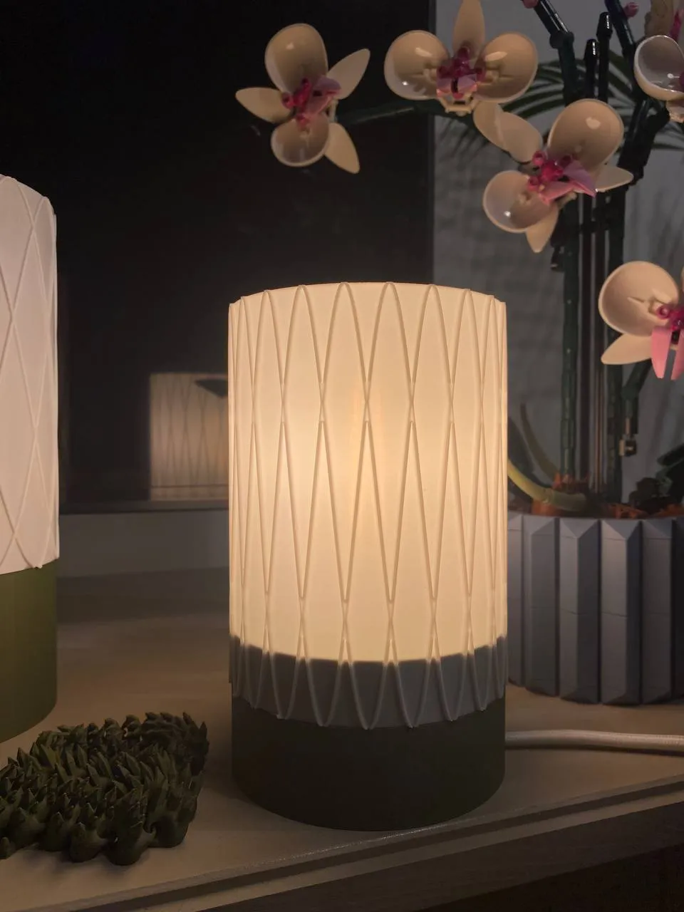 Table Lamp E14 (Lampshade with the base) by Kasat1x - MakerWorld